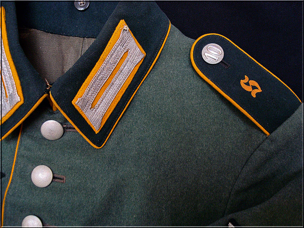 The Tom Kendall Collection-Waffenrock